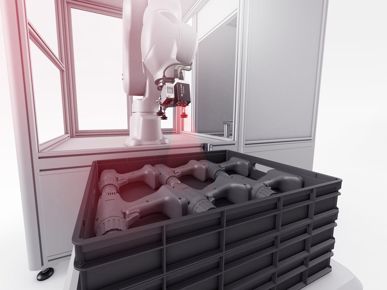 Mobile vs. Stationary Robots: A Comparison for Automated Production